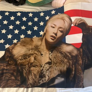 Seventeen Hoshi Horanghae Pose Flag Banner, Hoshi American Tapestry ...