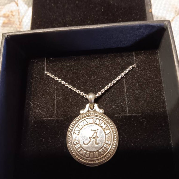 University of Iowa Hawkeye Basketball Pendant - Etsy