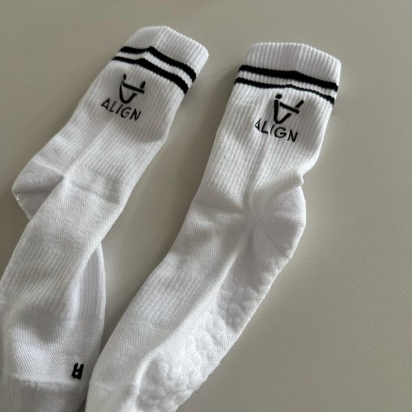 Custom Pilates Socks With Text,logo,sport Slips Socks,women Yoga ...