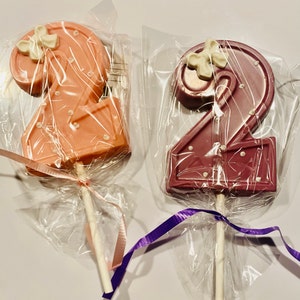 NUMBER ONE GIRAFFE Chocolate Lollipops12 Qtygiraffe - Etsy