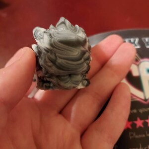 Blep Squishee - Etsy