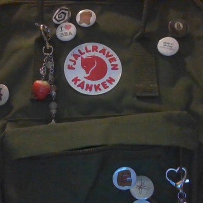 Domo Pins 4 Piece 1 Inch Button Pin Set Comes With Freebies Please Read ...