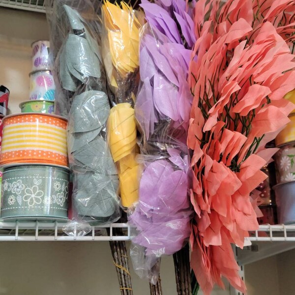 23” Artifical Ficus Stems (bundle of 12), Green or Variegated Ficus ...