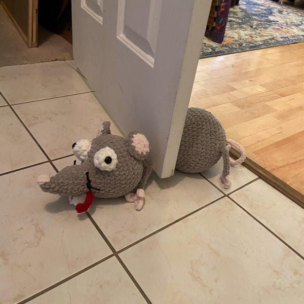 Crochet DOOR STOP Pattern, PDF Rat Door Stop, Crochet Rat, English Door ...