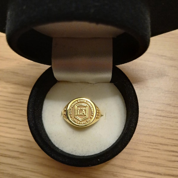 College Ring, University Ring, Graduation Gift, Graduation Ring, Woman ...