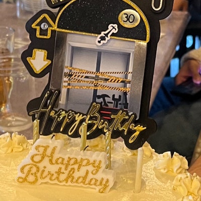 Deluxe Cake Topper Shaker - Etsy