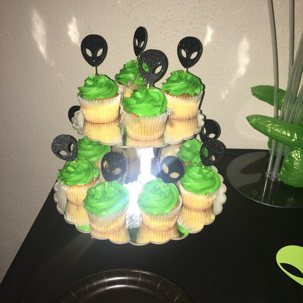 Alien Cupcake Toppers, Alien Food Picks, Alien Theme Birthday Decor ...