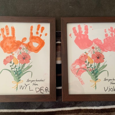 Flower Handprint Craft Art, Printable for Mom or Grandparents Handprint ...