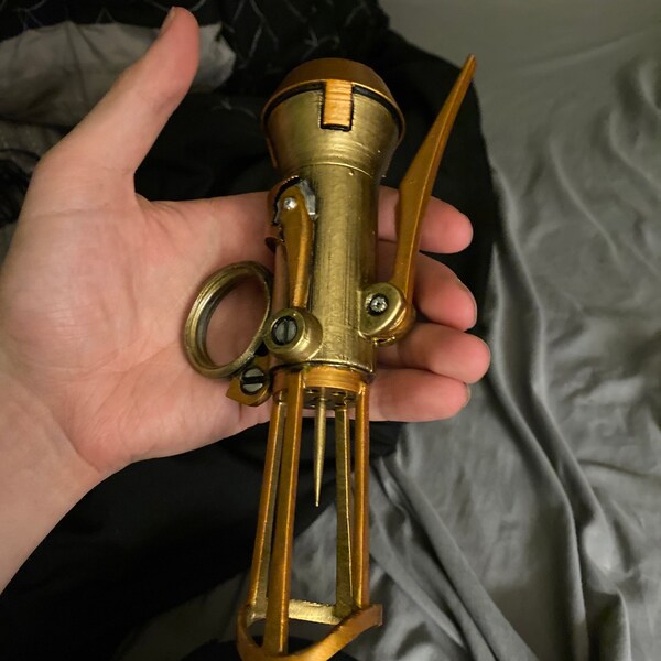 ARCANE League of Legends: Silco's Eye Syringe Prop Replica - Etsy