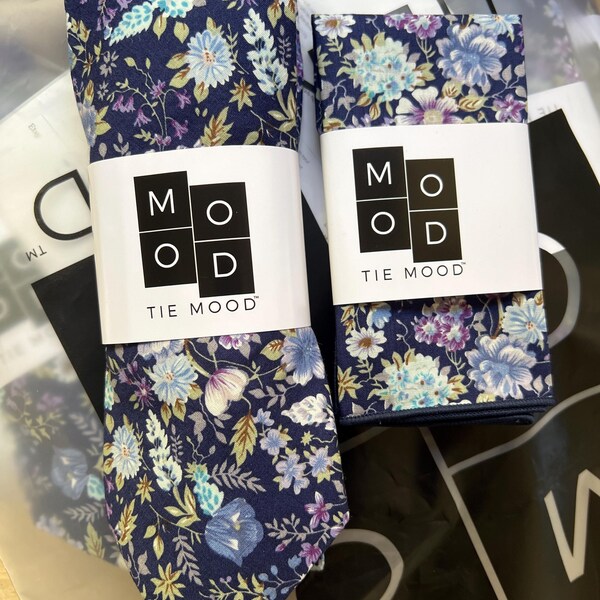 Grace Silver Black Paisley Pre-tied Ruche Cravat Necktie & Pocket ...