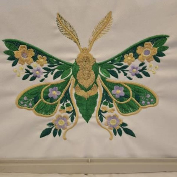 Embroidery Moon Moth With Flowers, Nature Insect Design in 6 Sizes ...