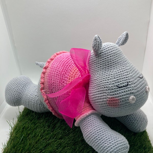 Bella Hippo - Etsy