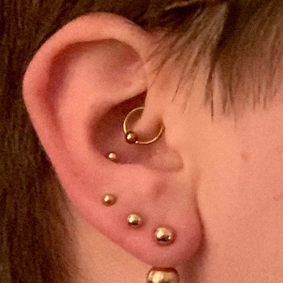 Gold Triple Forward Helix, 16g, 2mm 3mm 4mm Balls, Labret Studs, 6mm ...