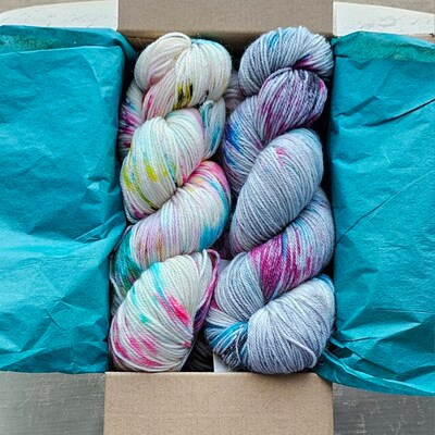 Patons Theo Yarn in Brindle Super Bulky Faux Fur Textured Yarn - Etsy