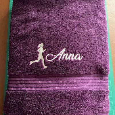 Track & Field Discus Throw Female Machine Embroidery Design Files 2 ...