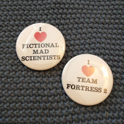 Blank Button Pins Blank Face Buttons white or Black, FREE SHIPPING ...