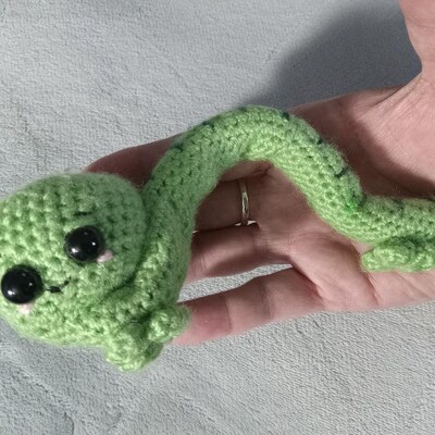 PATTERN: Iggy the Inchworm Crochet Inchworm Pattern Amigurumi Inchworm ...