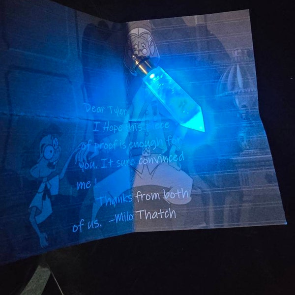 Disney's Atlantis the Lost Empire Kida Crystal Handcrafted Glowing ...