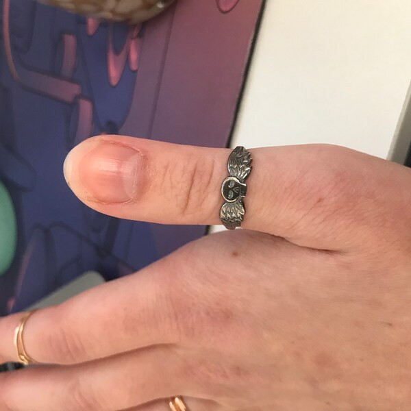 Mini Taphophile Ring in Sterling Silver or Gold Memento Mori Skull - Etsy