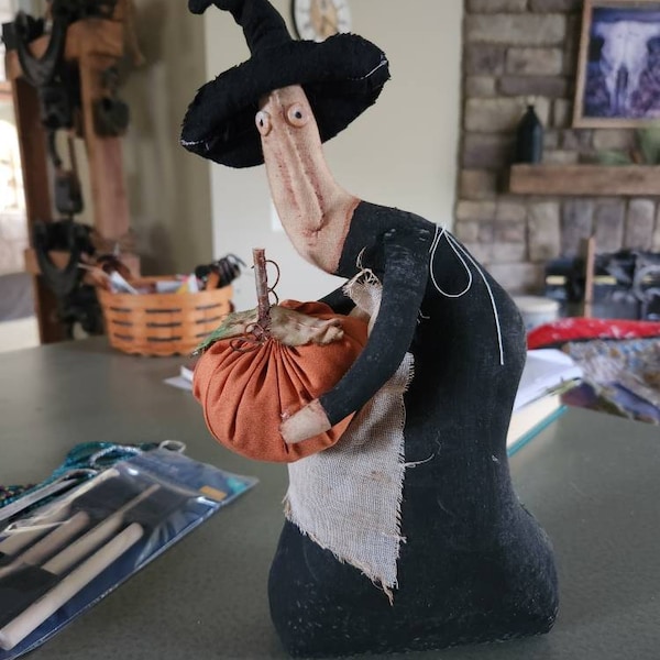 Primitive Pumpkin Picking Witch - Etsy