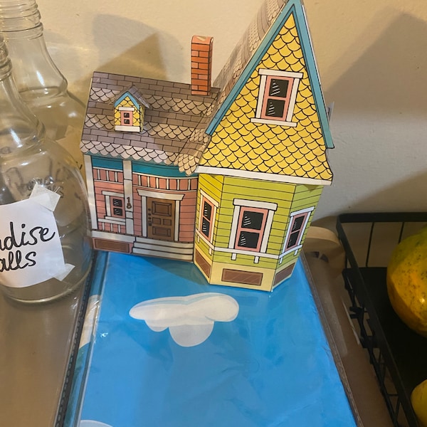 Movie UP Printable Balloon House DIY Craft With Youtube Tutorial Video ...