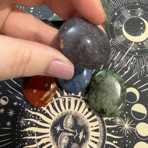 Quantum Quattro Silica Crystal Tumbled Stone Polished Stone Gemstone ...