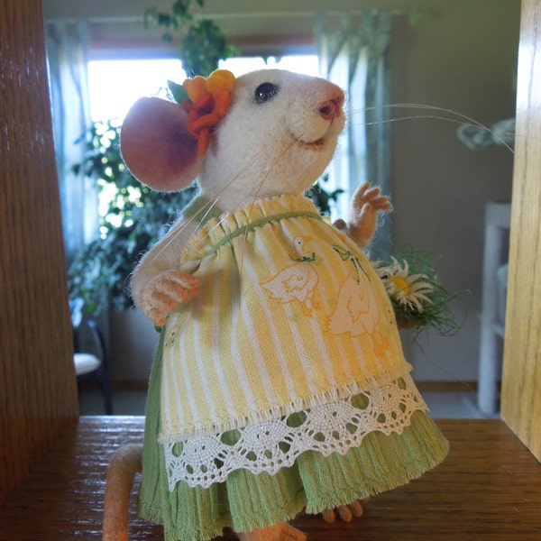 Homeless Mouse, Collectible Doll, Felted Mouse, Soft Sculpture, Felted ...