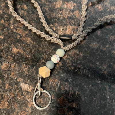 Beaded Retractable Badge Reel, Teacher ID Holder, Beaded Badge ...