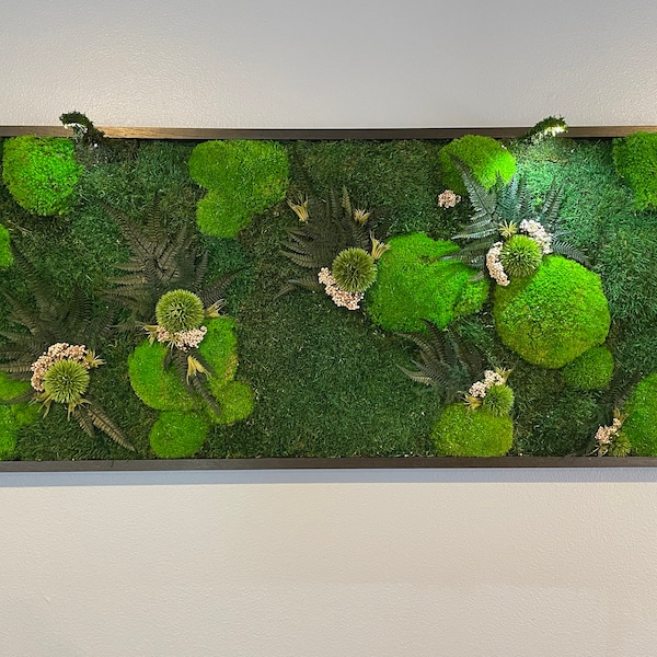 Beautiful Preserved Moss Artwork With LED Lights Live Moss LED Wall Art ...