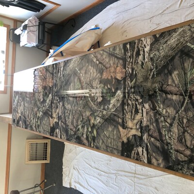 Peel and Stick Camo Vinyl Wallpaper in Mossy Oak Break-up Infinity Camo ...