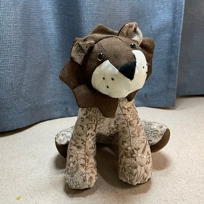 Larry Lion Toy Sewing Pattern PDF, Stuffed Lion Pattern, Stuffed Animal ...