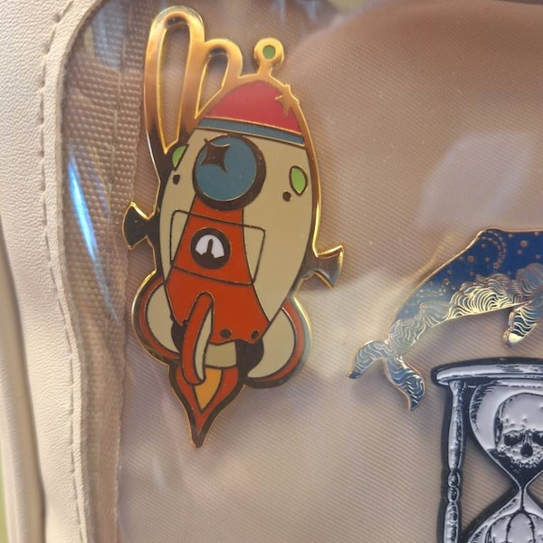 Pikmin 4 - Glow Pikmin Hard Enamel Pin - 1.25 Inches - Etsy