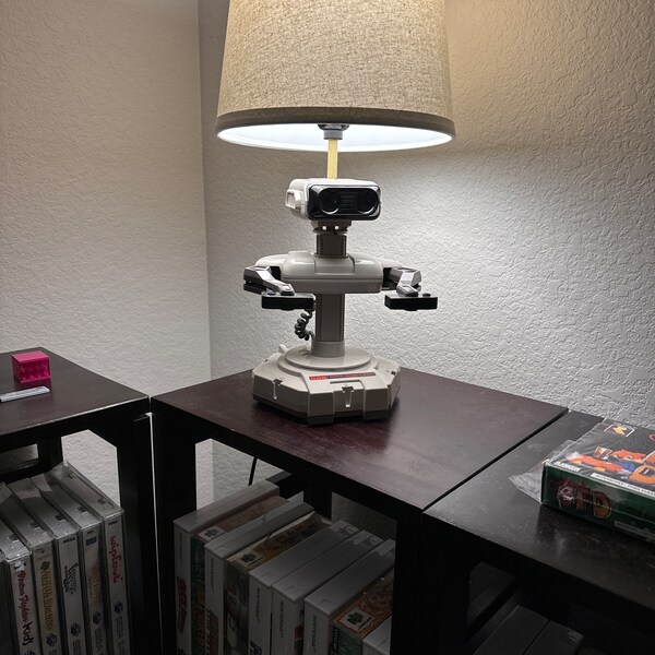 Nintendo Plug Key Chain Holder Organizer - NES SNES N64 Gamecube - Real ...