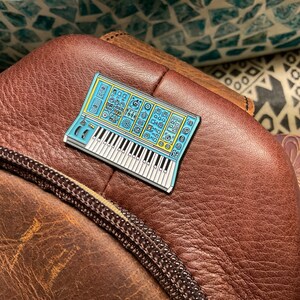 Synthesizer Enamel Pin, Button, Modular Synth, Electronic Music, Moog ...