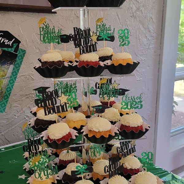 ARMY Boot Camp Cupcake Toppers, Military Graduation, Enlistment NO SHED ...