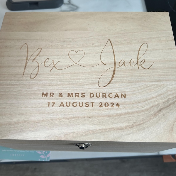 Engraved Heart Couple Keepsake Box, Personalised Wooden Wedding Memory ...