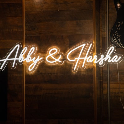Last Name in Neon Lights Custom Wedding Reception Sign for Backdrop ...