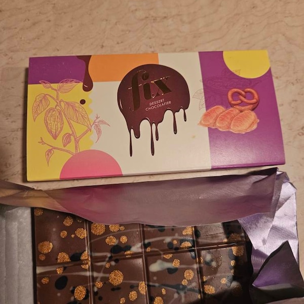 Authentic Dubai Chocolate Fix Dessert Chocolatier, 1 Bar - Etsy