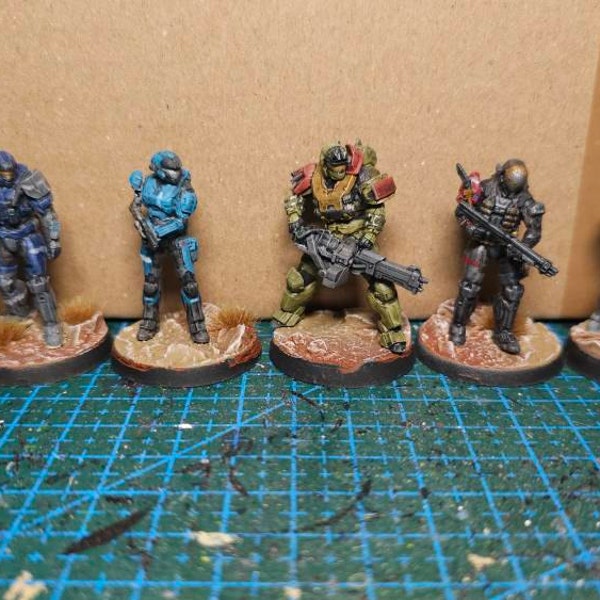 Halo Grunt Spec Ops [reach] Miniature - Thestlsmith - 3D Printed With ...