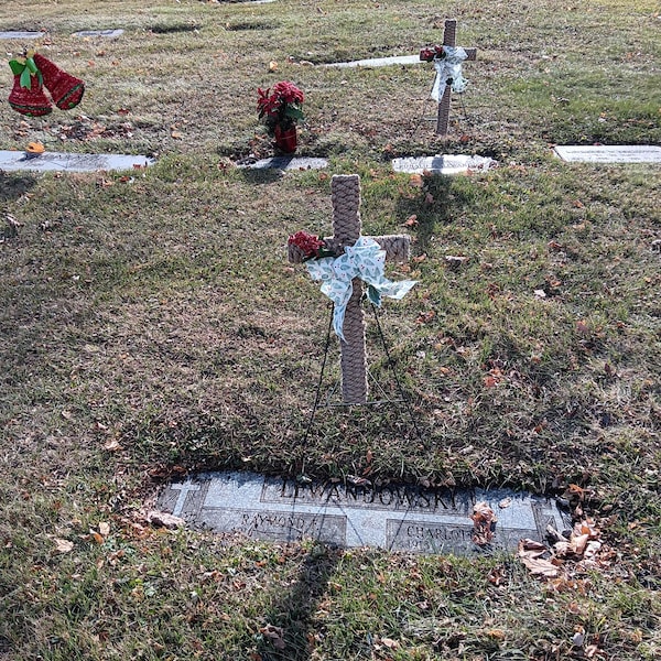 Rope Graveside Cross With Ribbon & Flowers - Memorial Decoration With ...