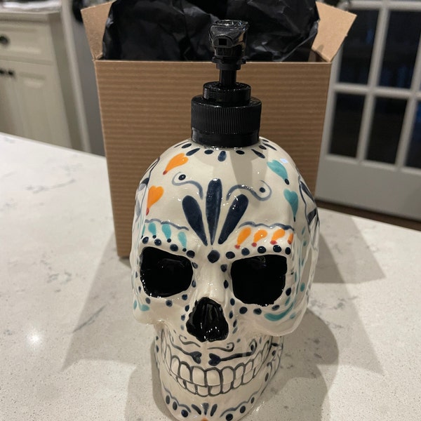 Skull Canister and Lid Skull Sugar Bowl or Candy Holder Bath Vanity ...
