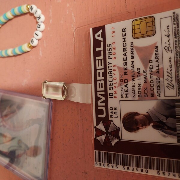 Ghostbusters - Proton Pack Operator Permit Prop Replica Badge Novelty ...