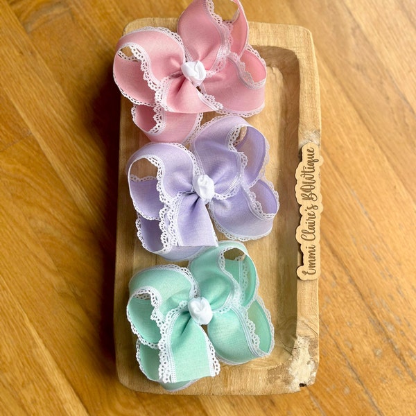 4 Inch Wide, 5 Yard Roll. Designer Embroidered Leaf Scroll, Pink and ...