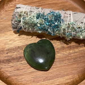 Nephrite Jade Heart Nephrite Jade Healing Crystal and Stone Heart ...