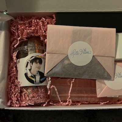 Hello BTS Box: BTS, Bangtan Boys KPOP, Merchandise, Snacks, Albums - Etsy