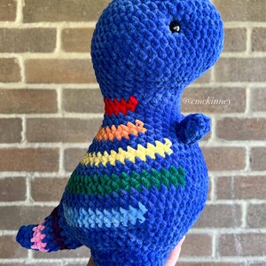 Crochet Pattern: Timothy the T-rex - Etsy