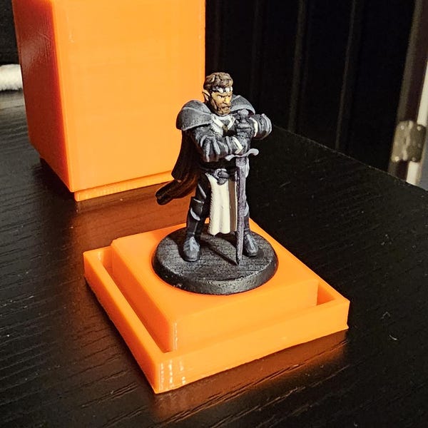 Anti-monitor - DC Printed & Painted Fan-art Statue - Etsy