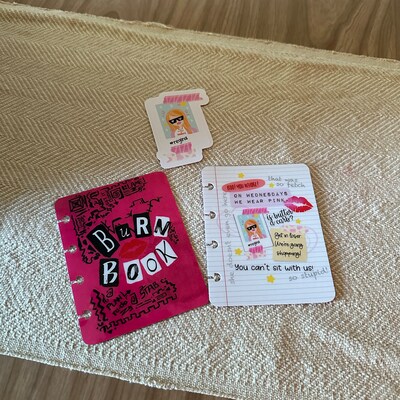 Gaslighting Twitch Emote Gas Light Twitch Emote Discord Emote - Etsy