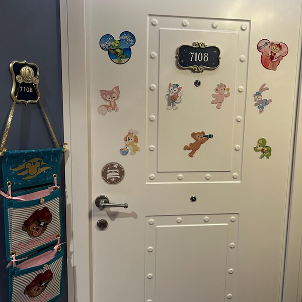 Charms for Your Shoes the Incredibles Shoe Charm Elastagirl Shoe Charm ...