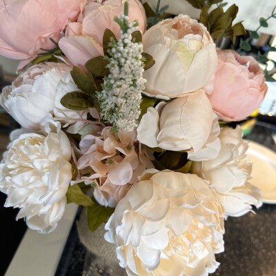 13 X Ivory Vintage Pink and Soft Peach Silk Roses and Buds - Etsy UK